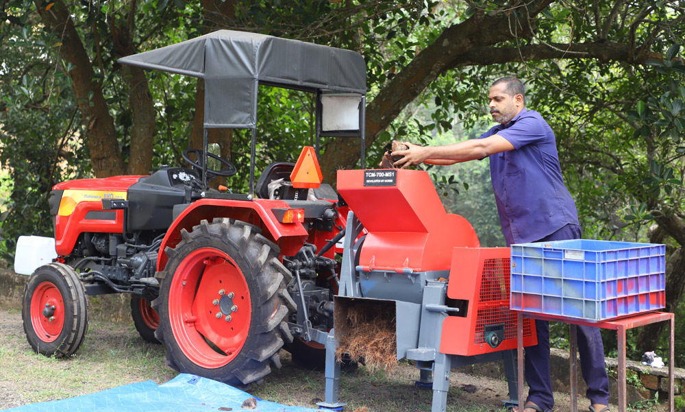 Mobile Tender Coconut Crusher – TCM-700-MS1 – NCRMI